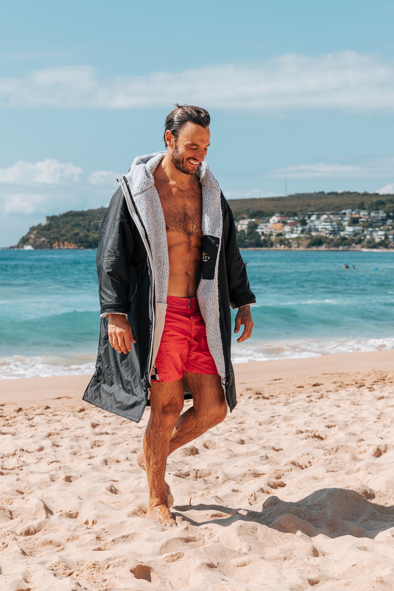 Toasty: Warm & Dry Ultimate Jacket for Outdoor Adventures